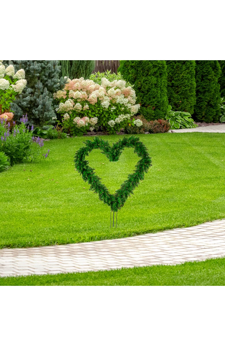Northlight Artificial Pine Heart Shaped Wreath with Ground Stakes - 25 ...