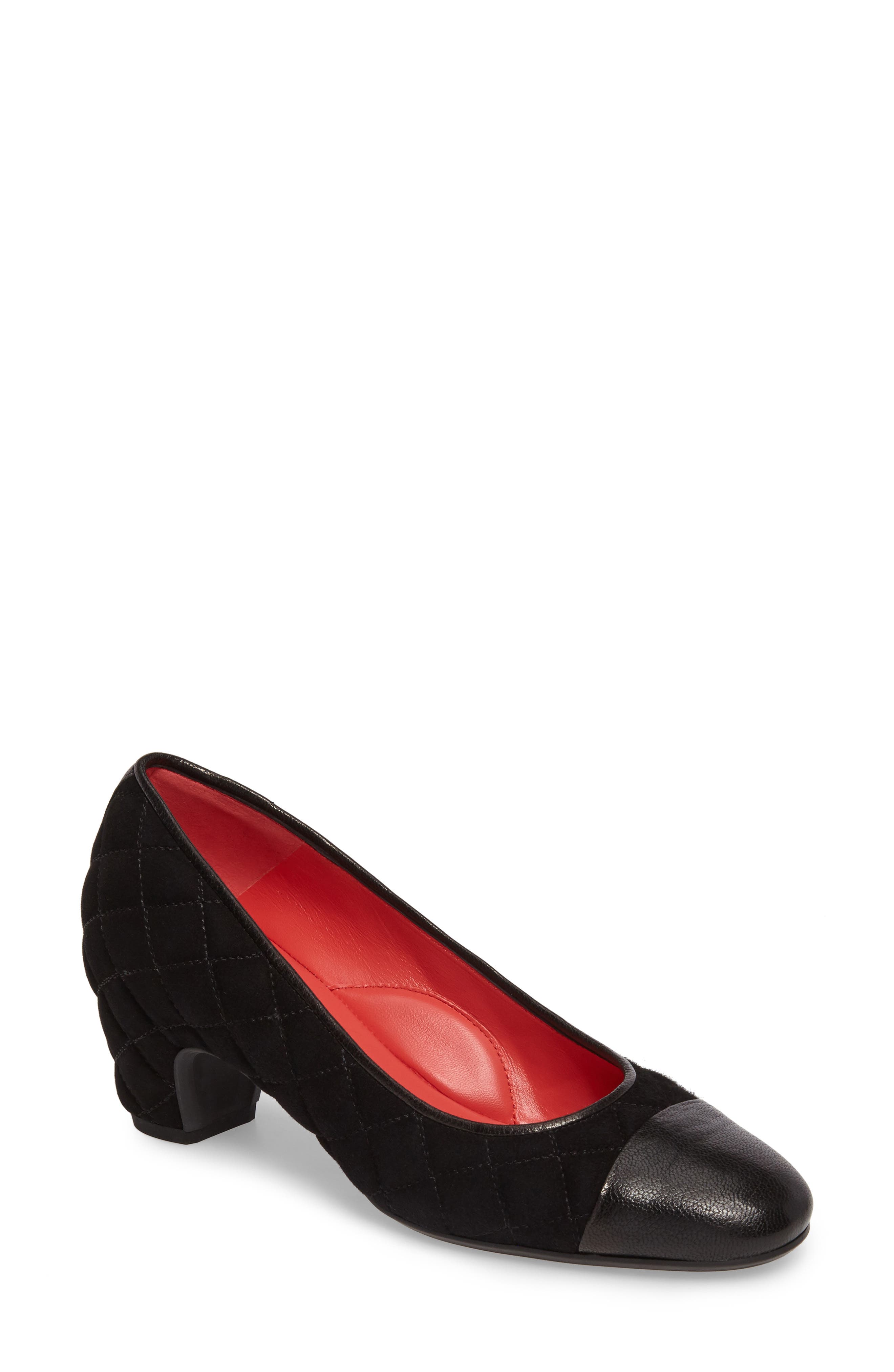 Pas de Rouge Quilted Cap Toe Pump (Women) | Nordstrom