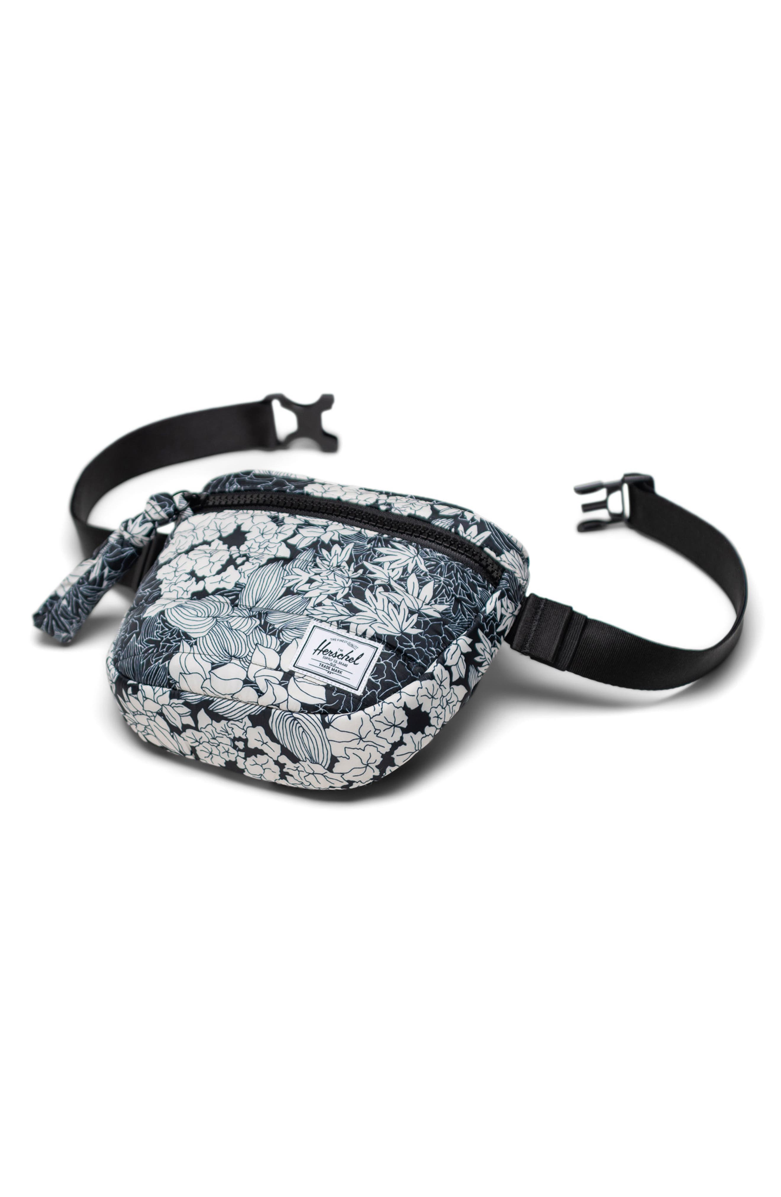 Herschel Supply Co. Settlement Floral Print Quilted Recycled Polyester ...