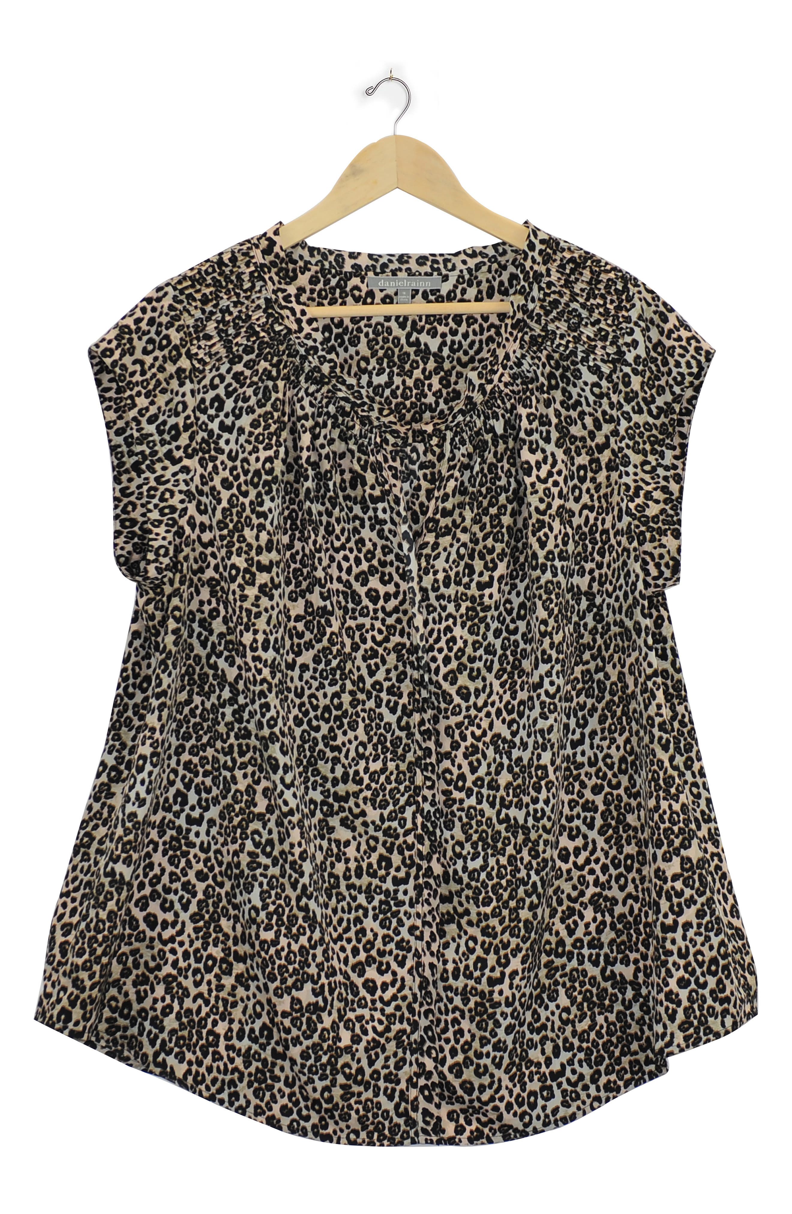 DR2 by Daniel Rainn Daniel Rainn Leopard Print Cap Sleeve Blouse ...