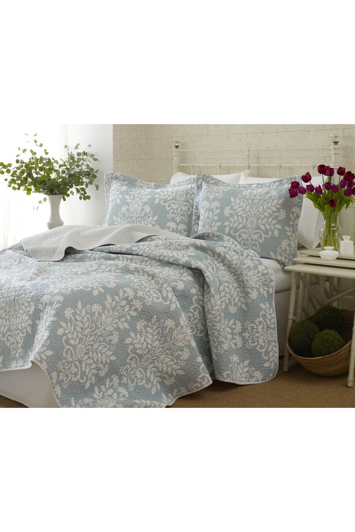 Laura Ashley Rowland Pastel Blue Full/Queen Quilt Set | Nordstromrack