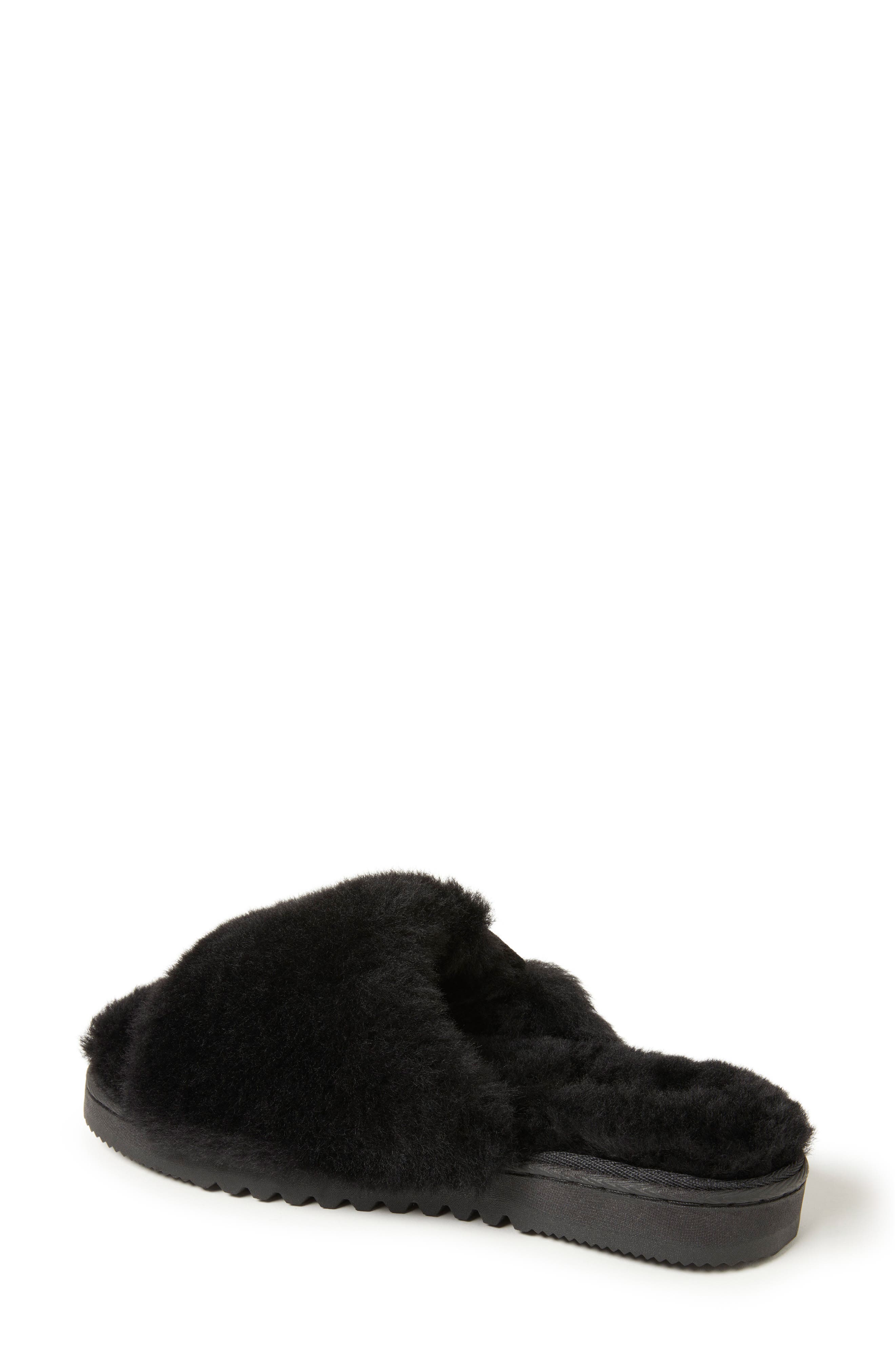 FIRESIDE BY DEARFOAMS Cairns Genuine Shearling Slipper (Women ...