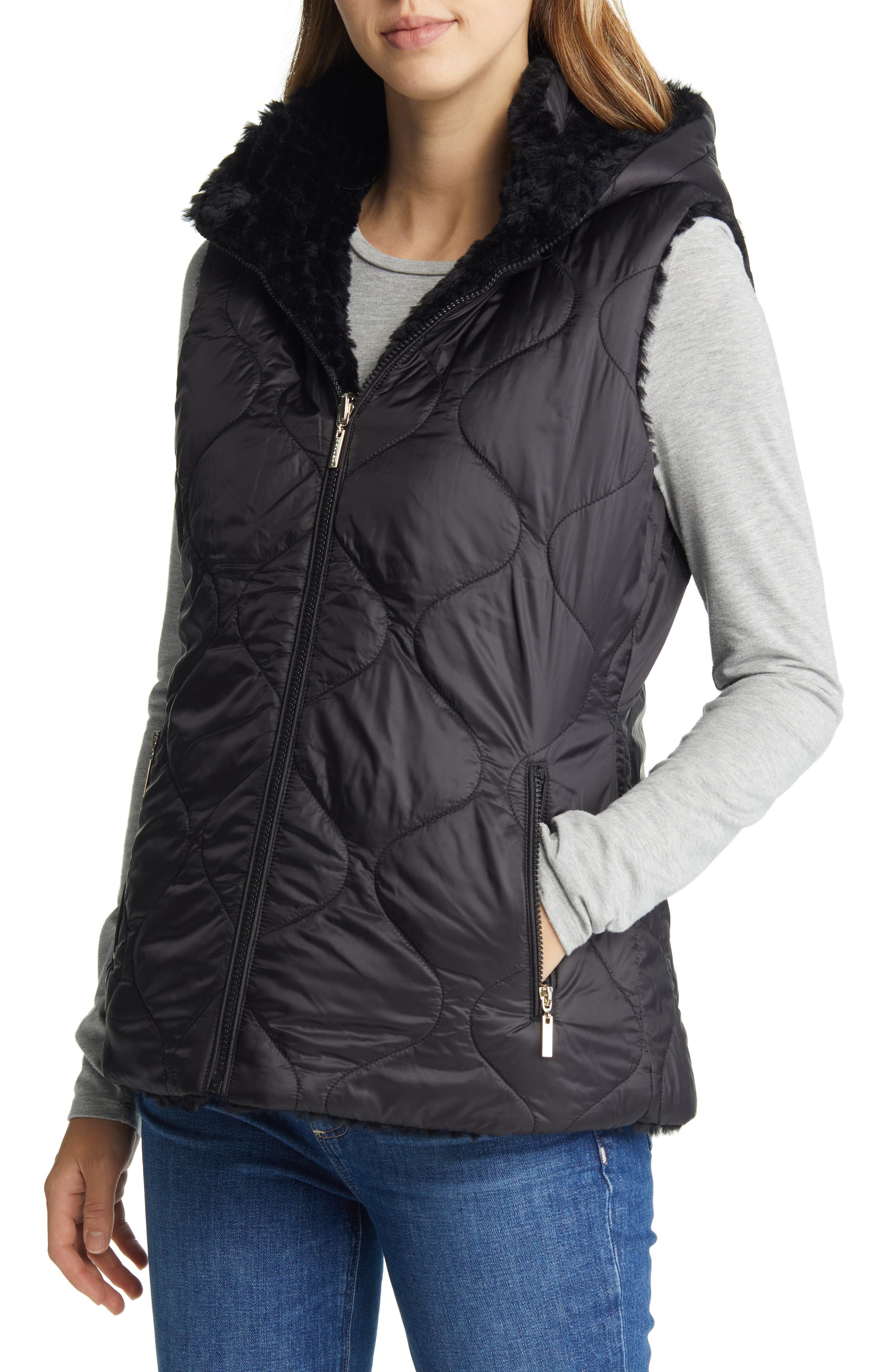 Gallery Reversible Water Resistant Vest with Removable Hood | Nordstrom