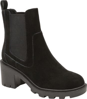 Lisa Vicky Jolt Chelsea Boot (Women) | Nordstromrack