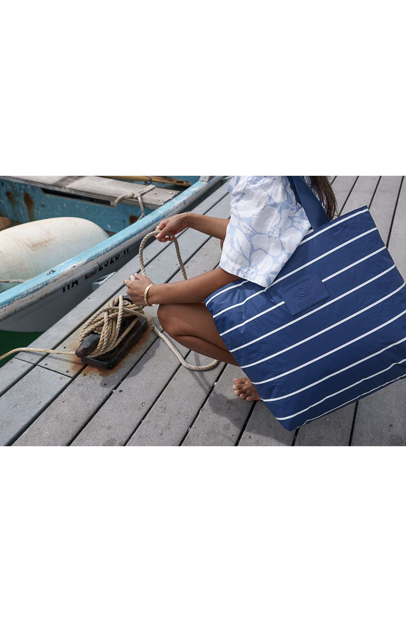 Aloha Collection Medium Water Resistant Tyvek® Zip Pouch | Nordstromrack