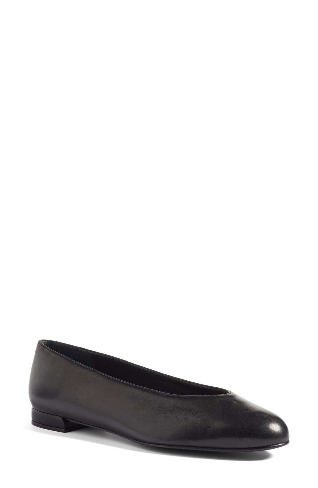 Stuart Weitzman 'Chic' Ballet Flat (Women) | Nordstrom