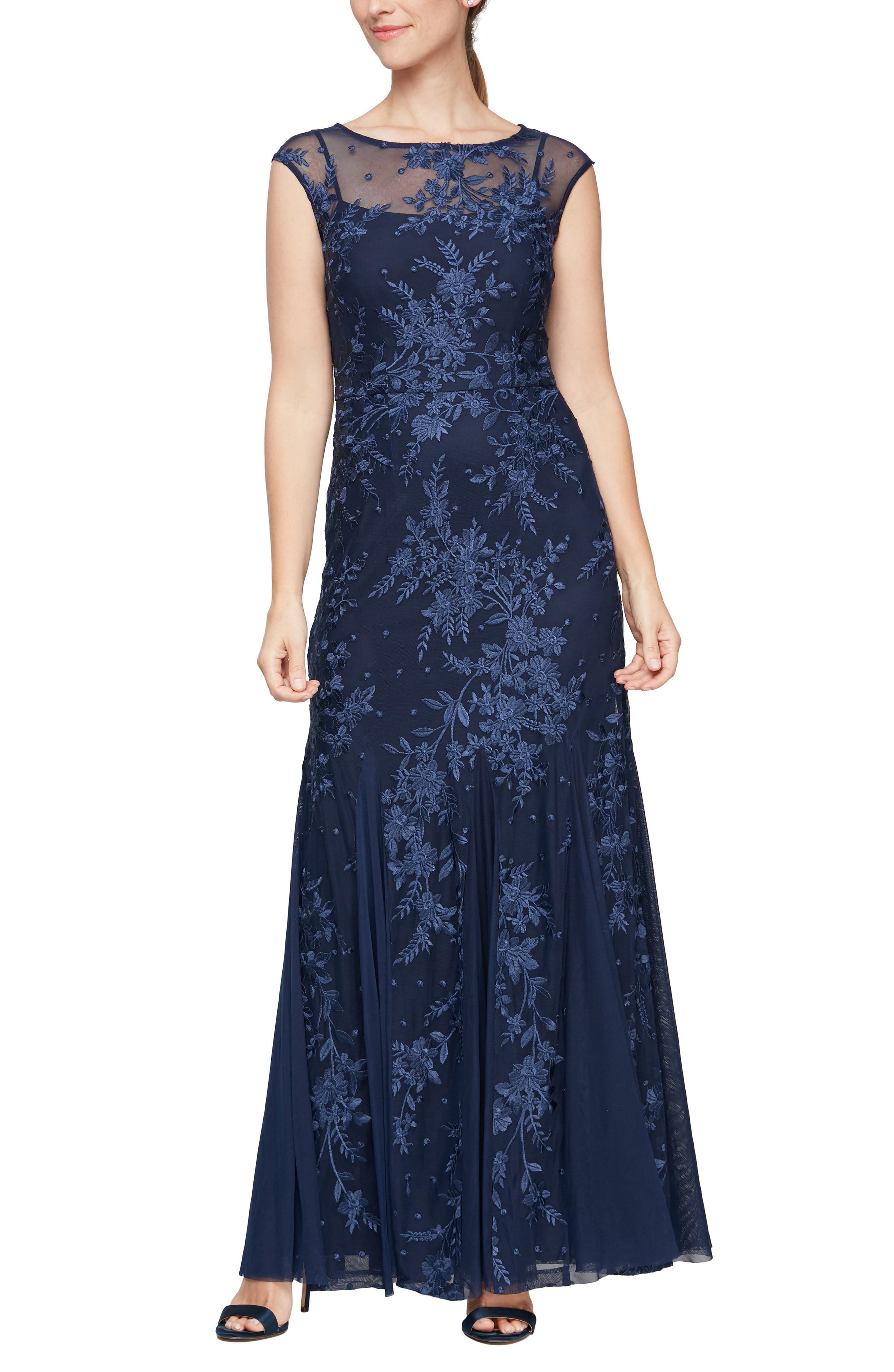 Alex Evenings Embroidered Trumpet Gown | Nordstromrack