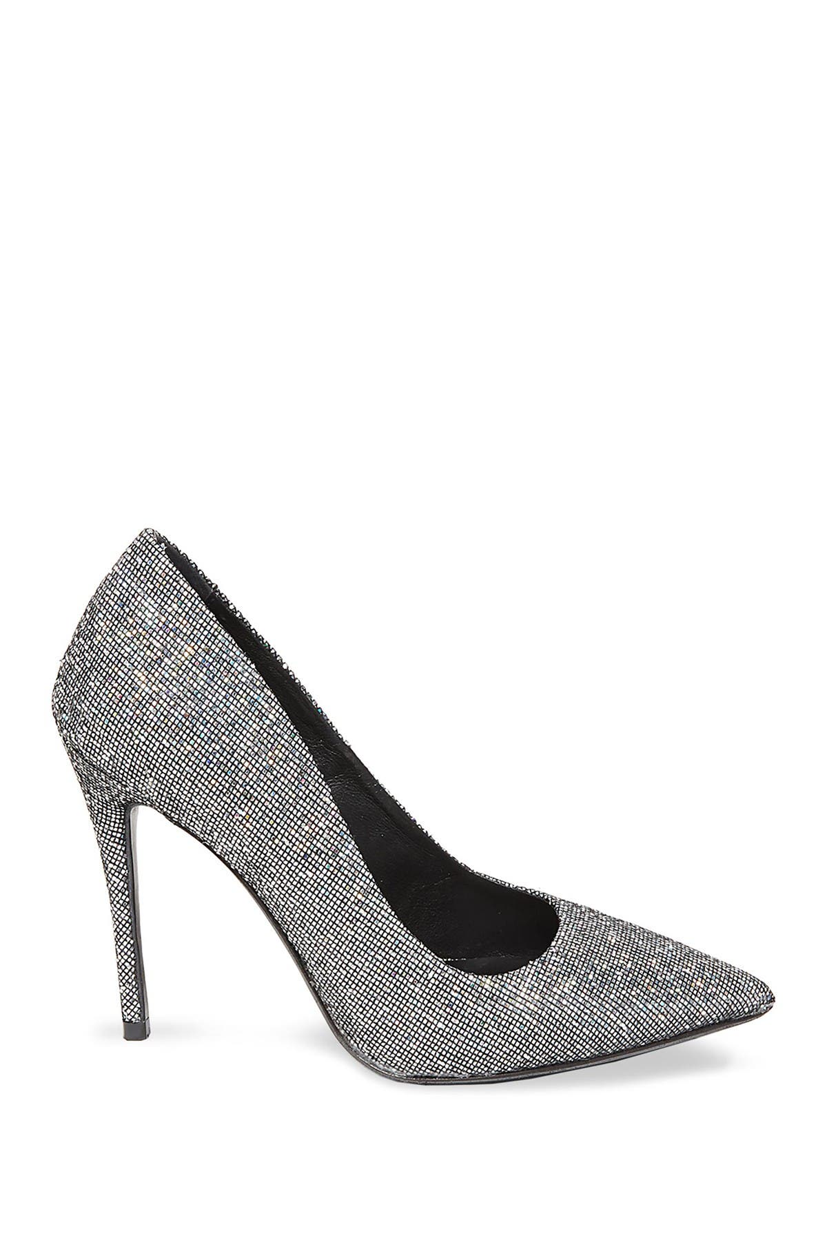 Steve Madden Daisie Pointy-Toe Pump (Women) | Nordstromrack