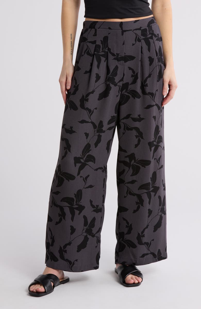 NORDSTROM RACK Pleated Crepe Pull-On Pants | Nordstromrack