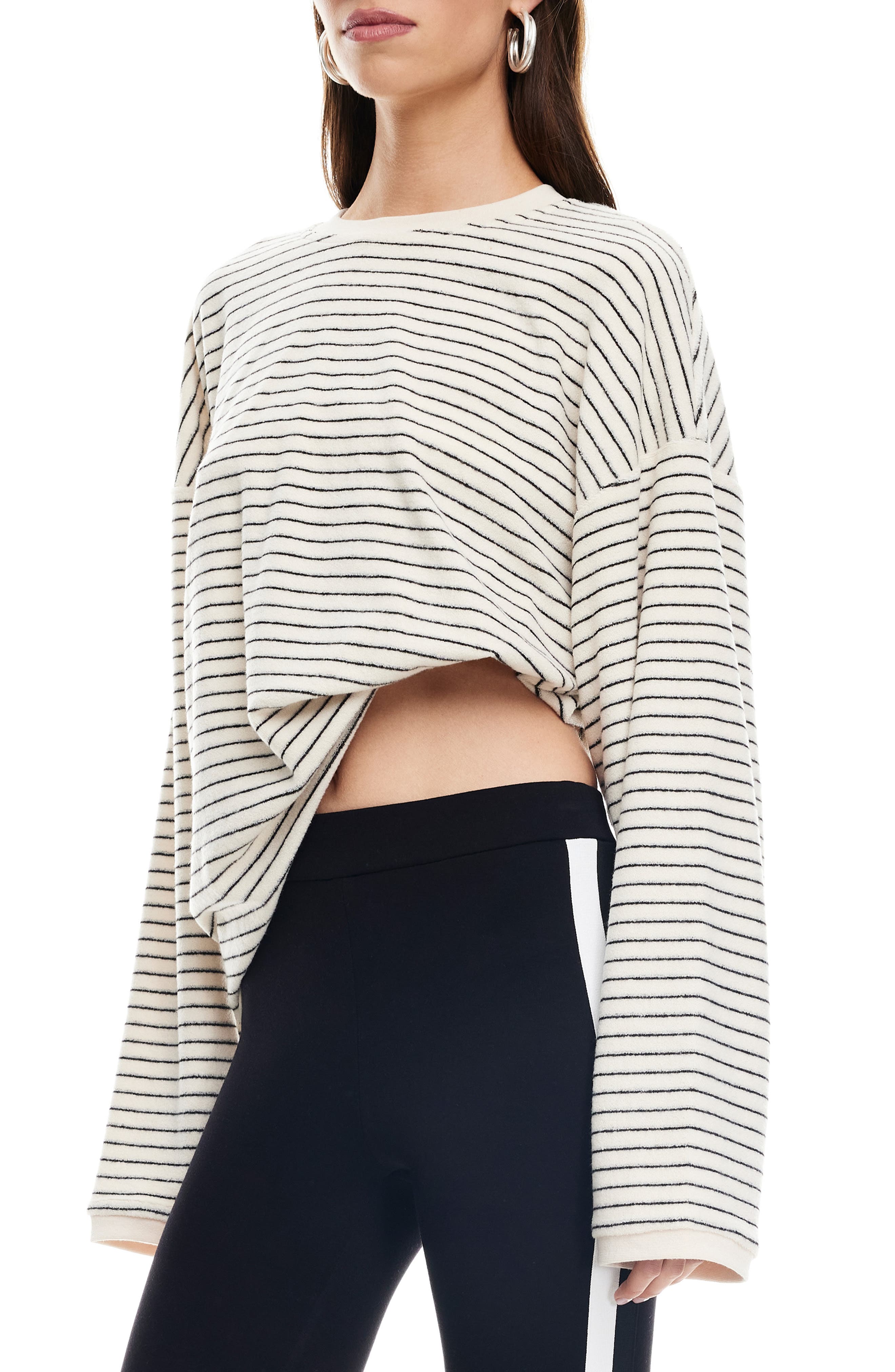 LIONESS Bry Stripe Oversize Velour Top | Nordstromrack