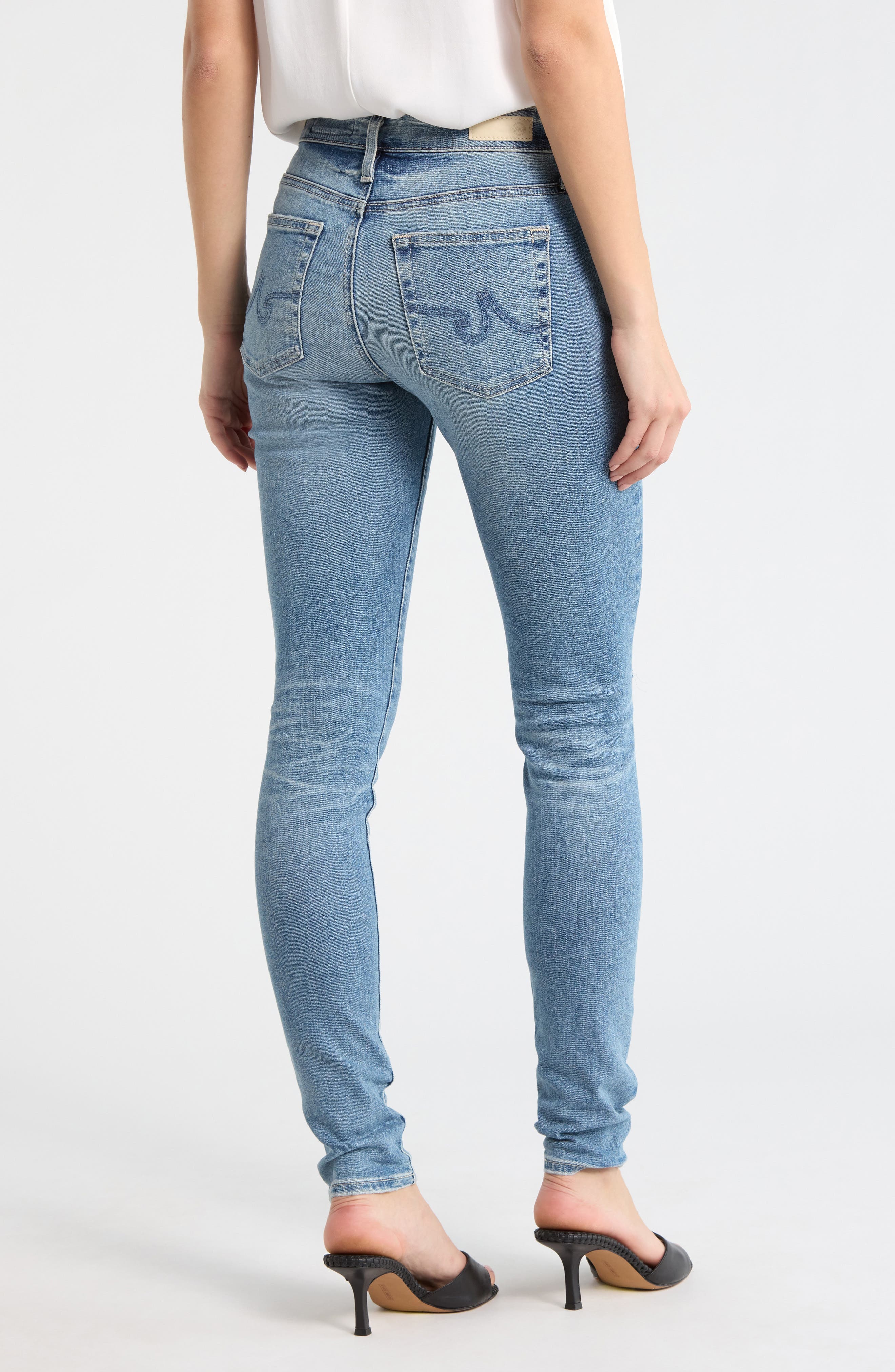 AG The Farrah Mid Rise Skinny Jeans | Nordstromrack