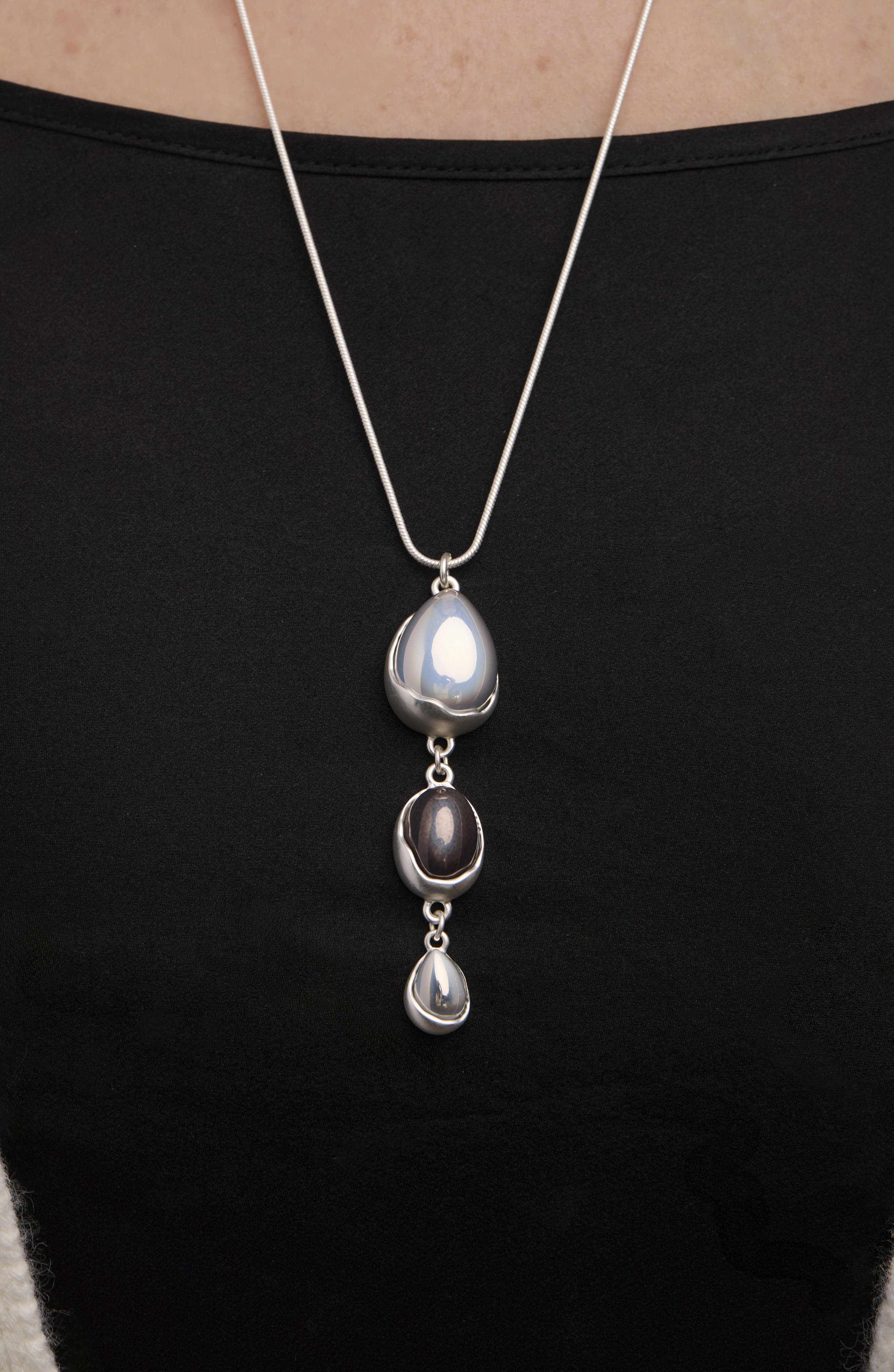 SAACHI Triple Sphere Pendant Necklace | Nordstromrack